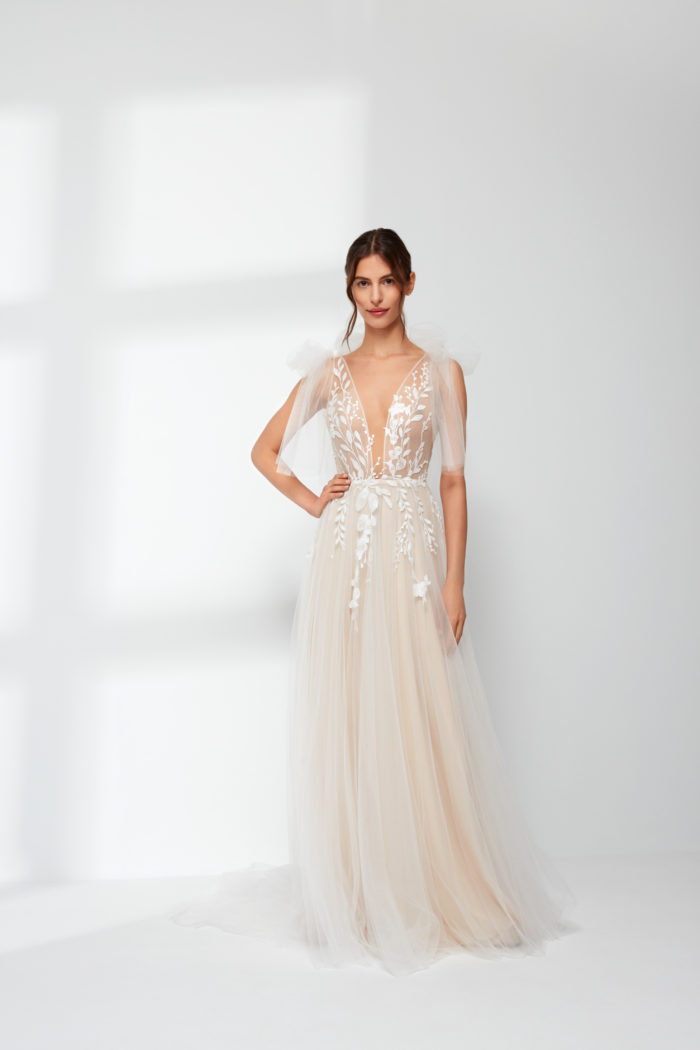 ANNA_KARA_2023_ MARIT_front - ELBBRAUT